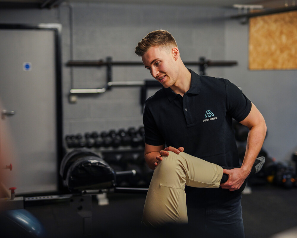 When Shouldn't I Ignore My Knee? | Injury Armour